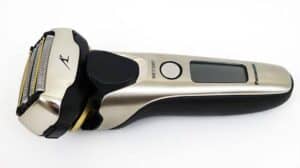 Panasonic Arc 5 Electric Shaver (ES-LV9N) Review